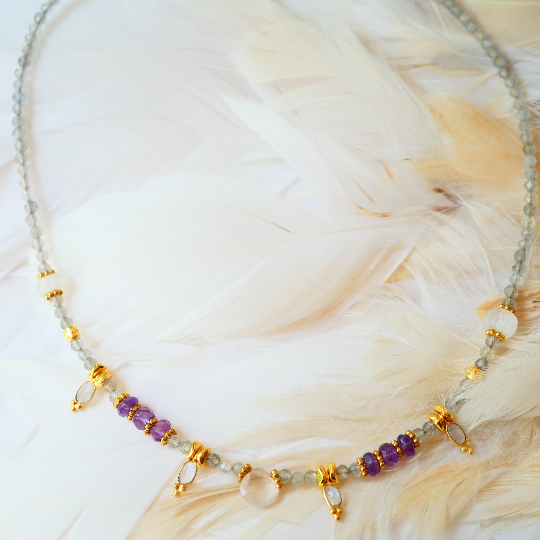 Collier Alysta labradorite pierre de lune quartz améthyste harmonie ...